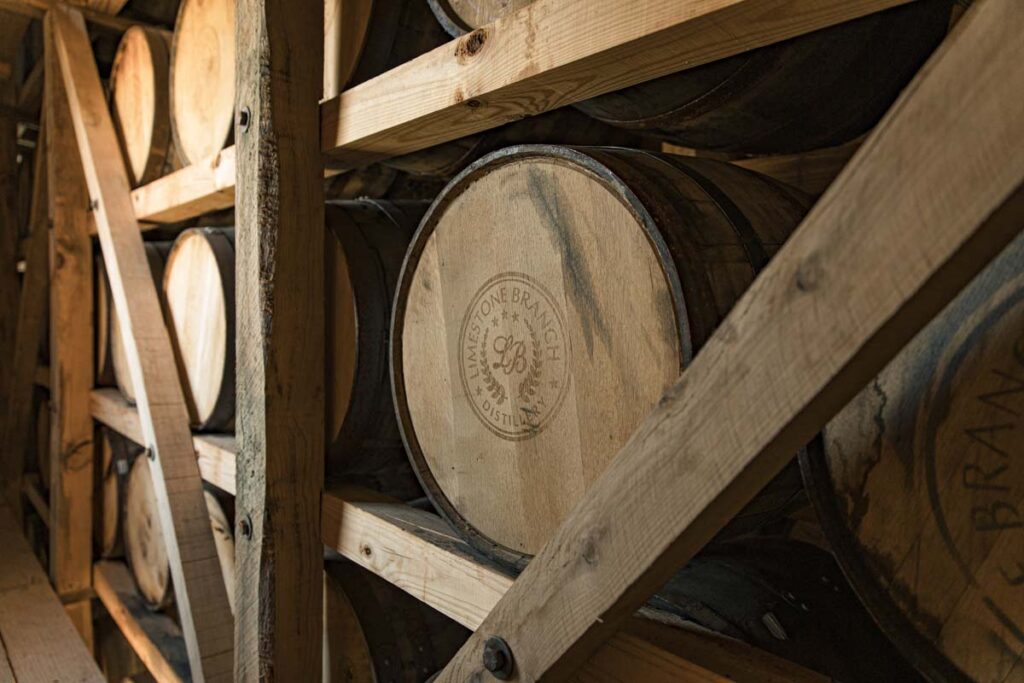 What Is Finishing in Bourbon and How It Affects Flavor - Yellowstone ...